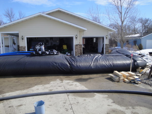 AquaDams As Flood Control Barriers Photos | Aqua Dam Inc.